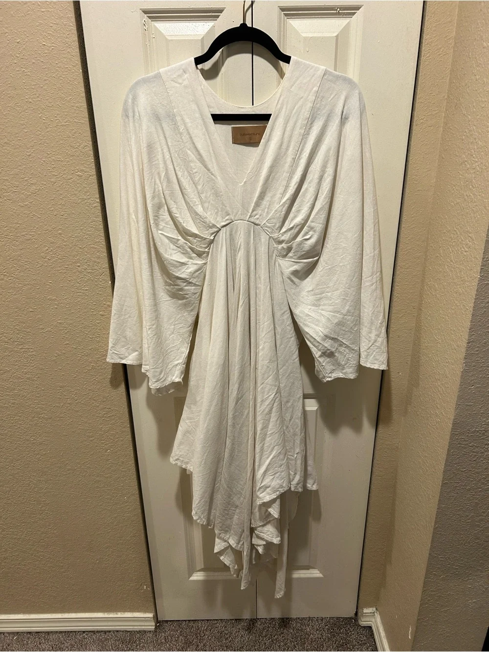 Suiteveintiuno | Dresses | Suiteveintiuno Handmade Linen Dress ...